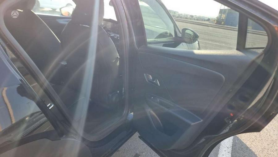 Melns Opel Mokka 2024 Viļņa, ar dzinēja tilpumu 1.20 L un nobraukumu 0 tūkst. km par 17545 €, foto 17 vietnē AUTOMOTO.COM.LV