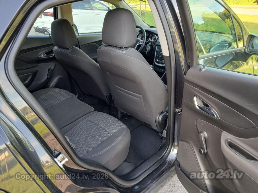 Melns Opel Mokka 2015 Pērnava, ar dzinēja tilpumu 1.60 L un nobraukumu 51 tūkst. km par 7490 €, foto 9 vietnē AUTOMOTO.COM.LV