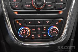 Melns Opel Mokka 2016 Rīga, ar dzinēja tilpumu 1.60 L un nobraukumu 101 tūkst. km par 10990 €, foto 18 vietnē AUTOMOTO.COM.LV