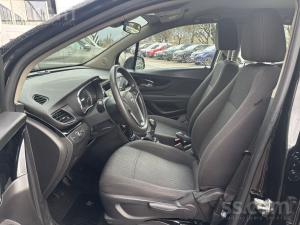 Black Opel Mokka 2017 in Riga, with an engine capacity of 1.60 L and mileage of 160 thousand km for 6490 €, photo 8 on AUTOMOTO.COM.LV