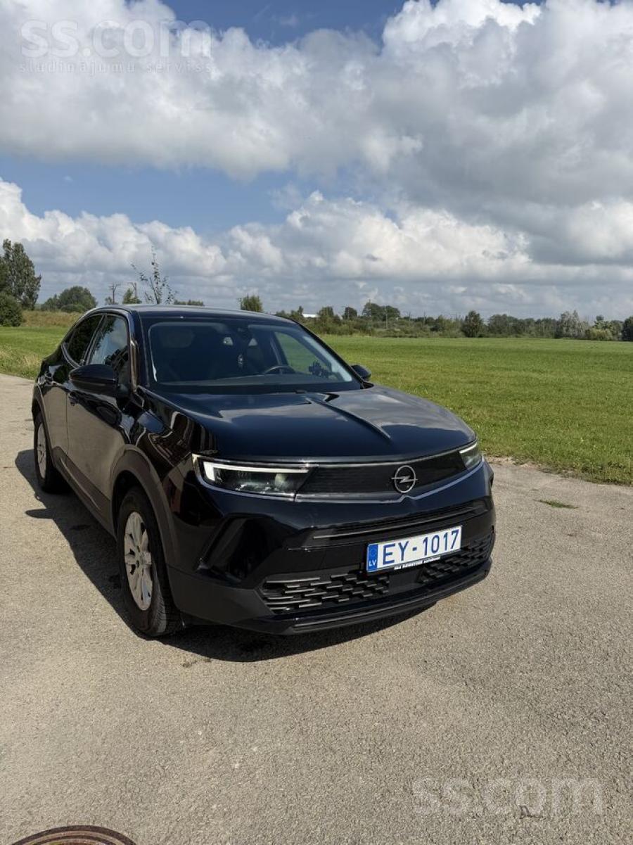 Black Opel Mokka 2021 in Riga, with an engine capacity of 1.60 L and mileage of 57 thousand km for 15500 €, photo 3 on AUTOMOTO.COM.LV