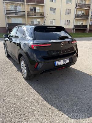 Black Opel Mokka 2021 in Riga, with an engine capacity of 1.60 L and mileage of 57 thousand km for 15500 €, photo 5 on AUTOMOTO.COM.LV