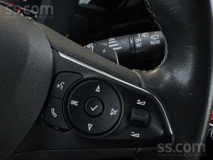 Black Opel Mokka 2022 in Valmiera, with an engine capacity of 1.20 L and mileage of 62 thousand km for 16900 €, photo 12 on AUTOMOTO.COM.LV