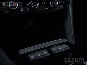 Black Opel Mokka 2022 in Valmiera, with an engine capacity of 1.20 L and mileage of 62 thousand km for 16900 €, photo 16 on AUTOMOTO.COM.LV