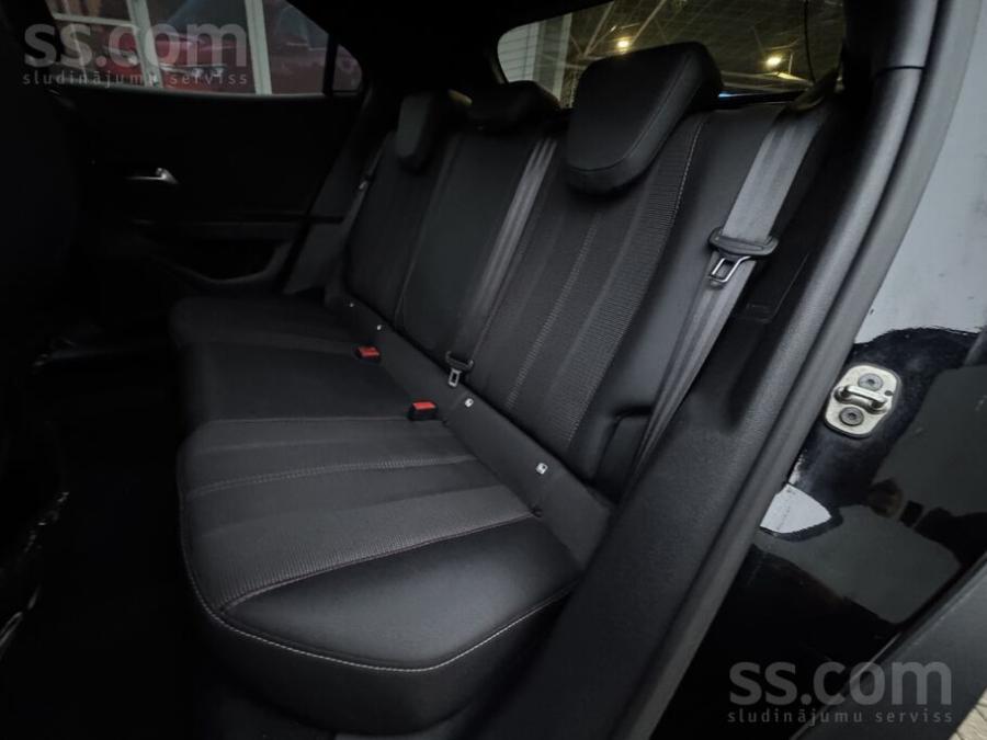 Black Opel Mokka 2022 in Valmiera, with an engine capacity of 1.20 L and mileage of 62 thousand km for 16900 €, photo 19 on AUTOMOTO.COM.LV