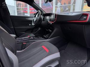 Black Opel Mokka 2022 in Valmiera, with an engine capacity of 1.20 L and mileage of 62 thousand km for 16900 €, photo 20 on AUTOMOTO.COM.LV