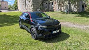 Черный Опель Mokka 2023 в Выру, объемом двигателя 1.20 л и пробегом 23 тыс. км за 19500 €, фото  на AUTOMOTO.COM.LV