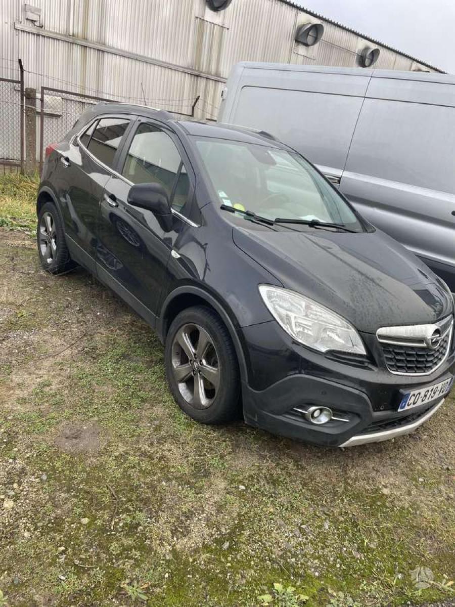 Melns Opel Mokka 2013 Tauragė, ar dzinēja tilpumu 1.70 L un nobraukumu 214 tūkst. km par 3900 €, foto 1 vietnē AUTOMOTO.COM.LV