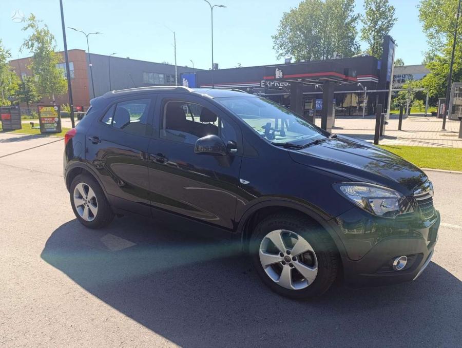 Melns Opel Mokka 2016 Panevēža, ar dzinēja tilpumu 1.60 L un nobraukumu 175 tūkst. km par 4900 €, foto 6 vietnē AUTOMOTO.COM.LV