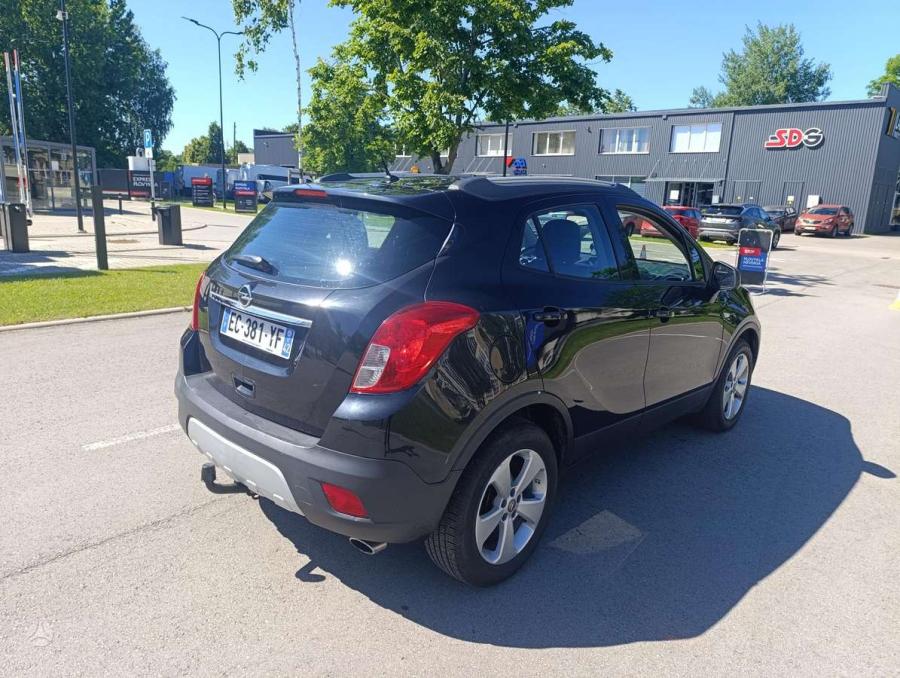 Melns Opel Mokka 2016 Panevēža, ar dzinēja tilpumu 1.60 L un nobraukumu 175 tūkst. km par 4900 €, foto 10 vietnē AUTOMOTO.COM.LV