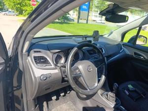 Melns Opel Mokka 2016 Panevēža, ar dzinēja tilpumu 1.60 L un nobraukumu 175 tūkst. km par 4900 €, foto 12 vietnē AUTOMOTO.COM.LV