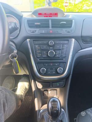 Melns Opel Mokka 2016 Panevēža, ar dzinēja tilpumu 1.60 L un nobraukumu 175 tūkst. km par 4900 €, foto 19 vietnē AUTOMOTO.COM.LV