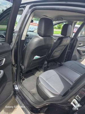 Black Opel Mokka 2014 in Siauliai, with an engine capacity of 1.69 L and mileage of 230 thousand km for 5600 €, photo 9 on AUTOMOTO.COM.LV