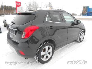 Black Opel Mokka 2016 in Viljandi, with an engine capacity of 1.60 L and mileage of 166 thousand km for 8990 €, photo 2 on AUTOMOTO.COM.LV