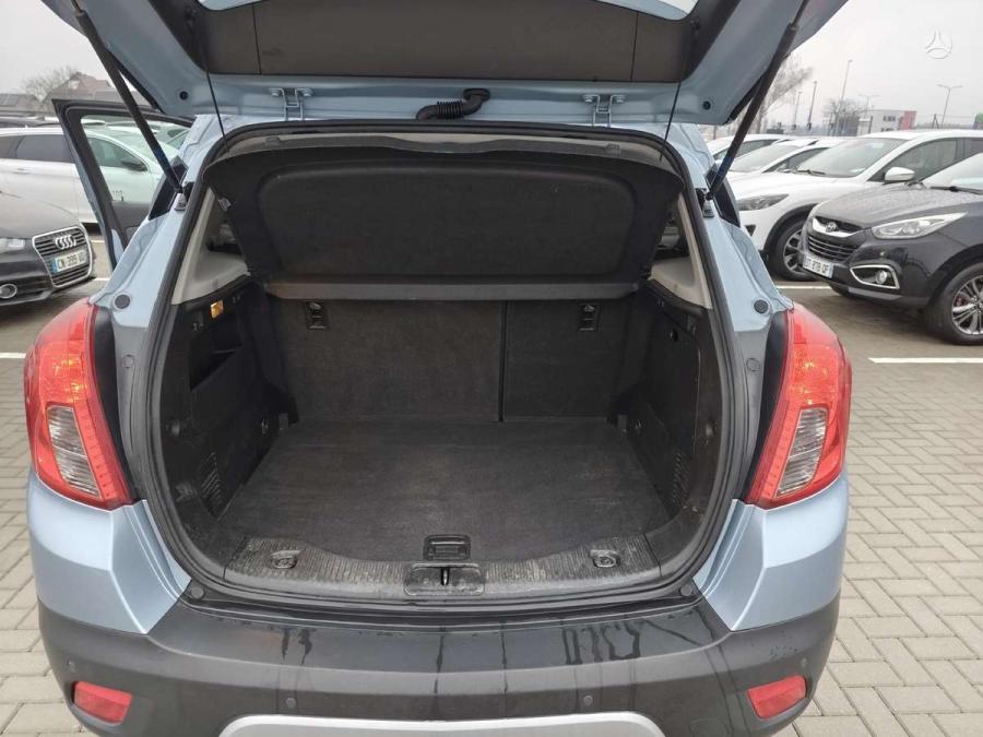 Blue Opel Mokka 2013 in Taurage, with an engine capacity of 1.69 L and mileage of 276 thousand km for 4500 €, photo 15 on AUTOMOTO.COM.LV