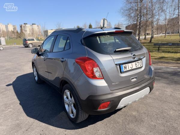Blue Opel Mokka 2013 in Telschi, with an engine capacity of 1.70 L and mileage of 340 thousand km for 4800 €, photo 4 on AUTOMOTO.COM.LV