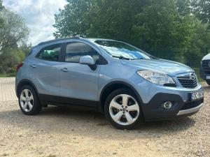 Zils Opel Mokka 2013 Kuldīga, ar dzinēja tilpumu 1.70 L un nobraukumu 285 tūkst. km par 5490 €, foto  vietnē AUTOMOTO.COM.LV