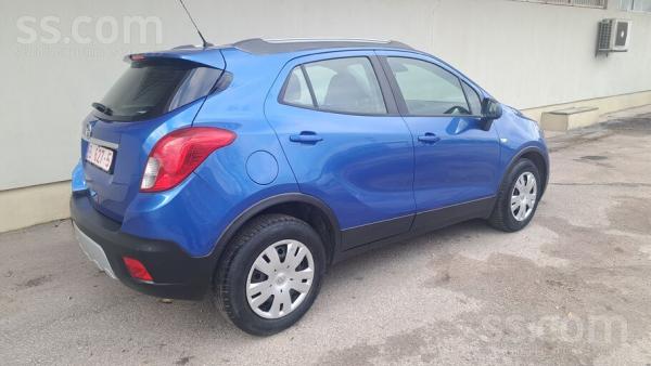 Blue Opel Mokka 2014 in Ogre, with an engine capacity of 1.60 L and mileage of 168 thousand km for 6550 €, photo 4 on AUTOMOTO.COM.LV