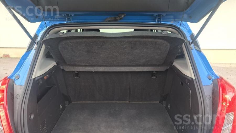 Blue Opel Mokka 2014 in Ogre, with an engine capacity of 1.60 L and mileage of 168 thousand km for 6550 €, photo 20 on AUTOMOTO.COM.LV