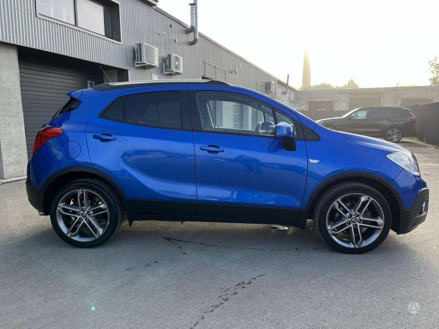 Синий Опель Mokka 2014 в Шяуляй, объемом двигателя 1.69 л и пробегом 160 тыс. км за 6700 €, фото 8 на AUTOMOTO.COM.LV