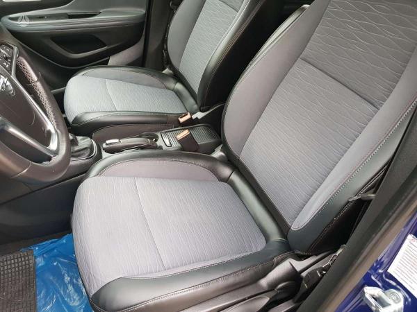 Blue Opel Mokka 2015 in Siauliai, with an engine capacity of 1.36 L and mileage of 168 thousand km for 6700 €, photo 11 on AUTOMOTO.COM.LV