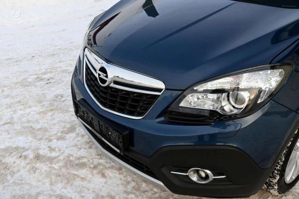 Blue Opel Mokka 2015 in Kretinga, with an engine capacity of 1.69 L and mileage of 239 thousand km for 7999 €, photo 6 on AUTOMOTO.COM.LV
