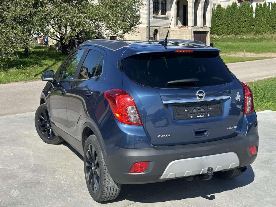 Zils Opel Mokka 2015 Alīta, ar dzinēja tilpumu 1.60 L un nobraukumu 184 tūkst. km par 7350 €, foto 4 vietnē AUTOMOTO.COM.LV