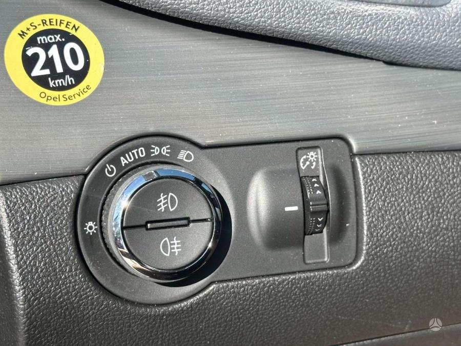 Zils Opel Mokka 2015 Alīta, ar dzinēja tilpumu 1.60 L un nobraukumu 184 tūkst. km par 7350 €, foto 15 vietnē AUTOMOTO.COM.LV