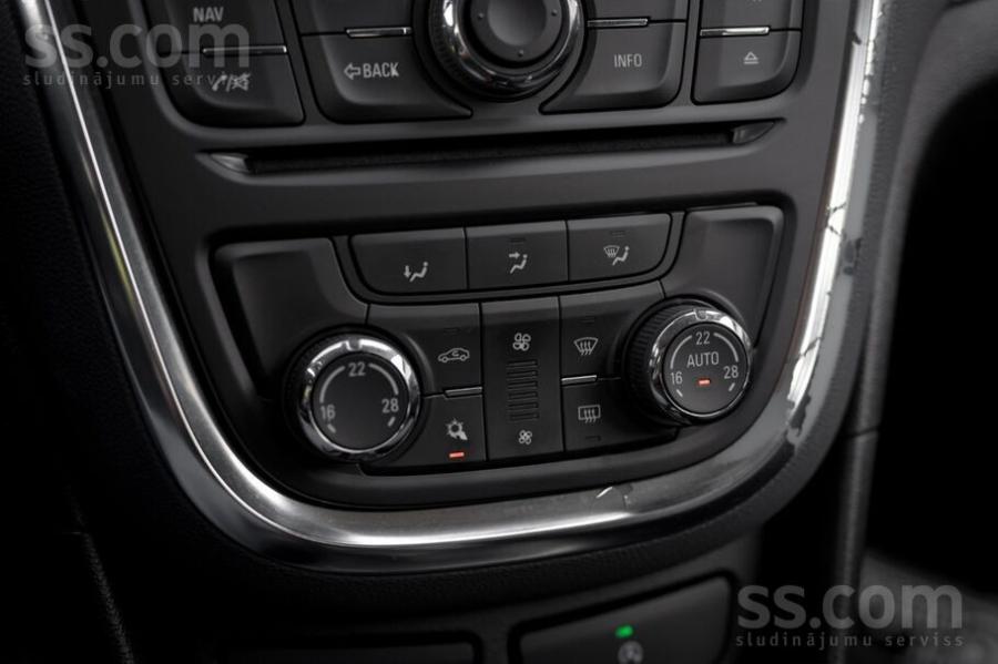 Zils Opel Mokka 2015 Talsi, ar dzinēja tilpumu 1.60 L un nobraukumu 132 tūkst. km par 7890 €, foto 26 vietnē AUTOMOTO.COM.LV