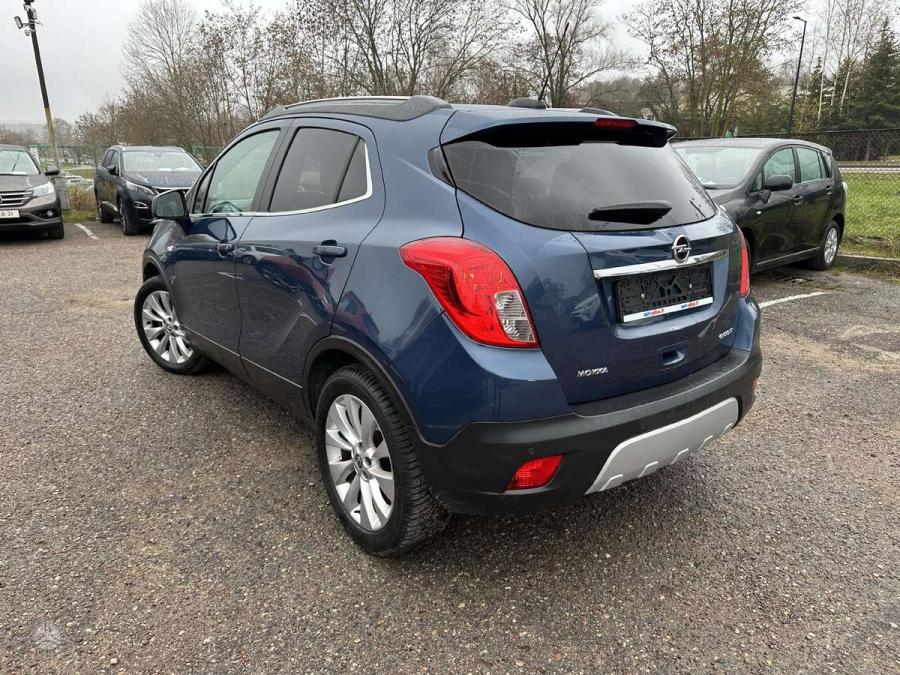 Blue Opel Mokka 2016 in Alytus, with an engine capacity of 1.60 L and mileage of 160 thousand km for 7900 €, photo 4 on AUTOMOTO.COM.LV