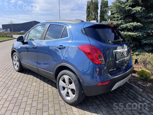 Blue Opel Mokka 2017 in Talsi, with an engine capacity of 1.60 L and mileage of 210 thousand km for 12960 €, photo 5 on AUTOMOTO.COM.LV