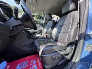 Blue Opel Mokka 2017 in Talsi, with an engine capacity of 1.60 L and mileage of 210 thousand km for 12960 €, photo 11 on AUTOMOTO.COM.LV