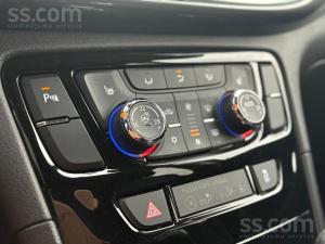 Zils Opel Mokka 2017 Kuldīga, ar dzinēja tilpumu 1.40 L un nobraukumu 206 tūkst. km par 8990 €, foto 21 vietnē AUTOMOTO.COM.LV