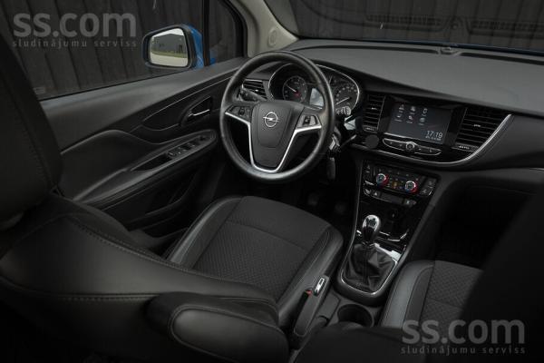 Zils Opel Mokka 2017 Jelgava, ar dzinēja tilpumu 1.60 L un nobraukumu 210 tūkst. km par 9900 €, foto 10 vietnē AUTOMOTO.COM.LV