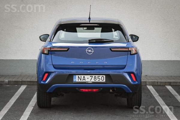 Blue Opel Mokka 2021 in Riga, with an engine capacity of 1.20 L and mileage of 0 thousand km for 7950 €, photo 6 on AUTOMOTO.COM.LV