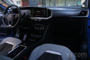 Blue Opel Mokka 2021 in Riga, with an engine capacity of 1.60 L and mileage of 12 thousand km for 21500 €, photo 14 on AUTOMOTO.COM.LV