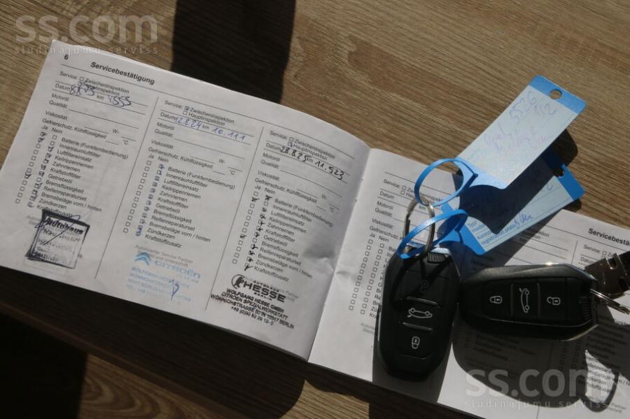 Blue Opel Mokka 2021 in Riga, with an engine capacity of 1.60 L and mileage of 12 thousand km for 21500 €, photo 29 on AUTOMOTO.COM.LV