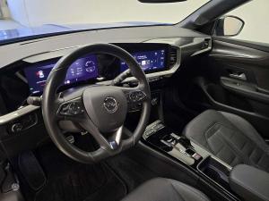 Blue Opel Mokka 2021 in Vilnius, with an engine capacity of 1.20 L and mileage of 75 thousand km for 15990 €, photo 13 on AUTOMOTO.COM.LV