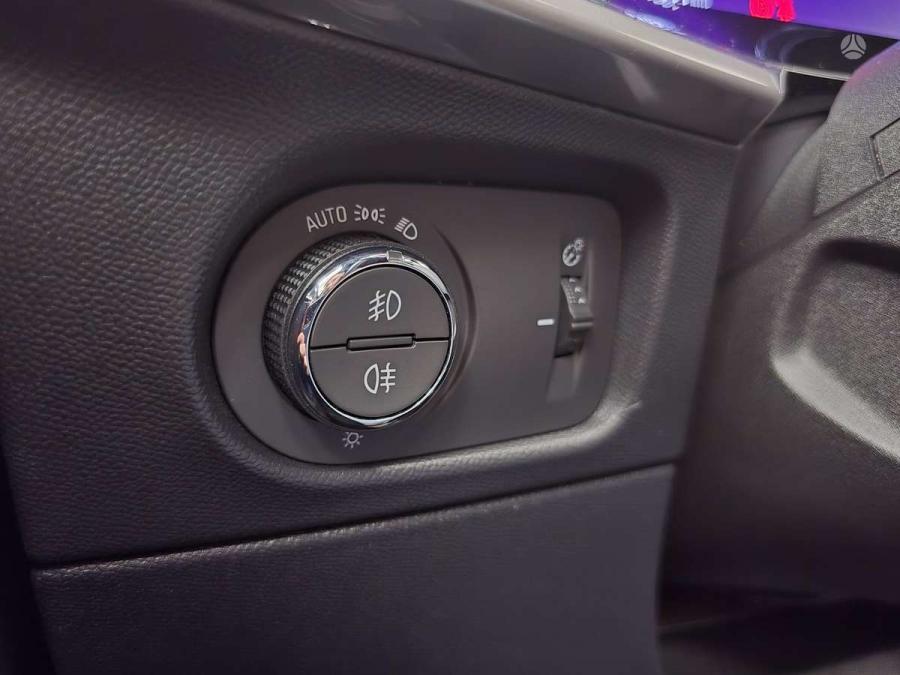Blue Opel Mokka 2021 in Vilnius, with an engine capacity of 1.20 L and mileage of 75 thousand km for 15990 €, photo 23 on AUTOMOTO.COM.LV