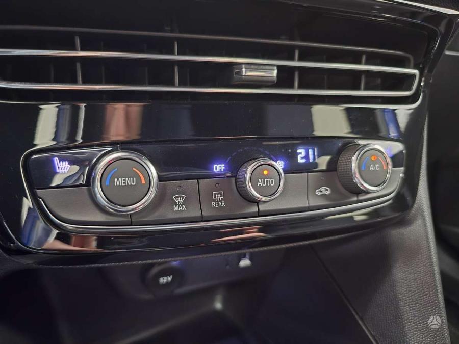 Blue Opel Mokka 2021 in Vilnius, with an engine capacity of 1.20 L and mileage of 75 thousand km for 15990 €, photo 25 on AUTOMOTO.COM.LV