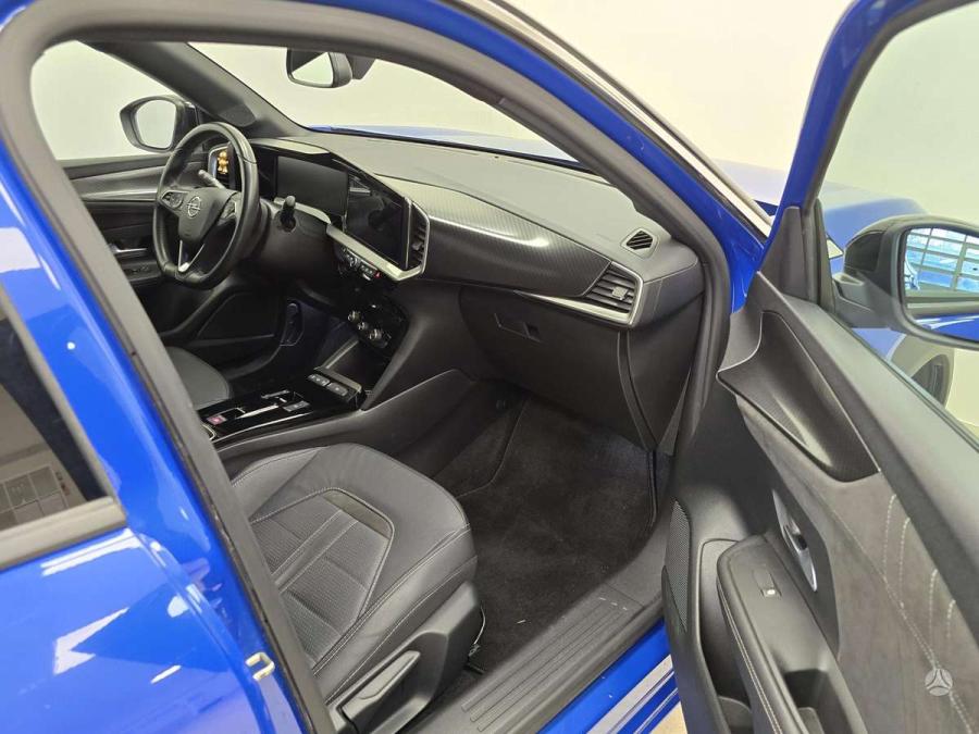 Blue Opel Mokka 2021 in Vilnius, with an engine capacity of 1.20 L and mileage of 75 thousand km for 15990 €, photo 33 on AUTOMOTO.COM.LV