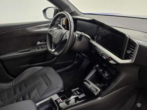 Blue Opel Mokka 2021 in Vilnius, with an engine capacity of 1.20 L and mileage of 75 thousand km for 15990 €, photo 35 on AUTOMOTO.COM.LV