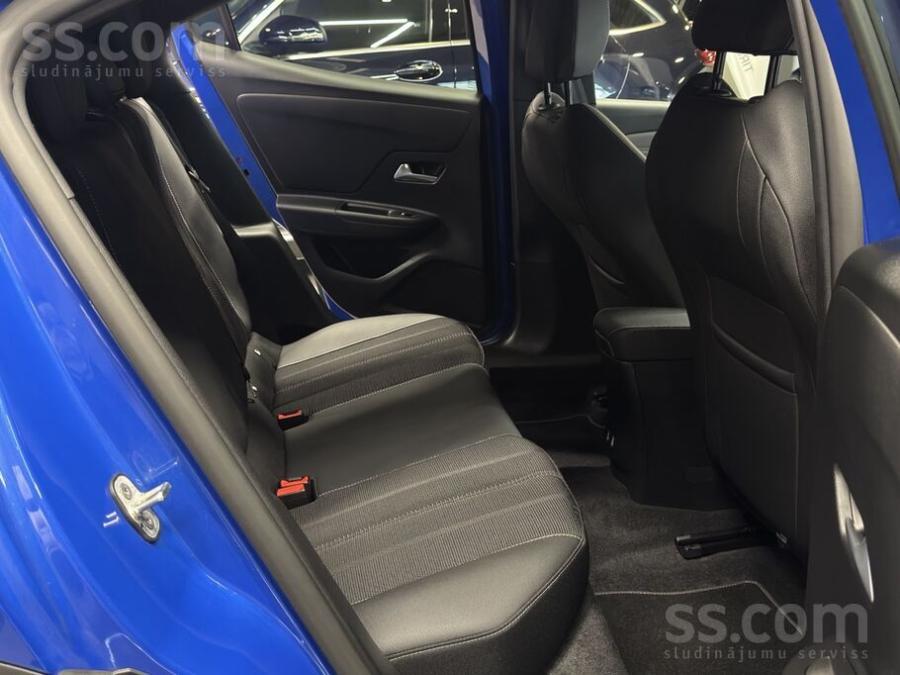 Zils Opel Mokka 2022 Rīga, ar dzinēja tilpumu 1.60 L un nobraukumu 39 tūkst. km par 18990 €, foto 25 vietnē AUTOMOTO.COM.LV