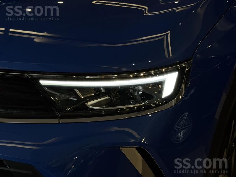 Zils Opel Mokka 2022 Rīga, ar dzinēja tilpumu 1.60 L un nobraukumu 39 tūkst. km par 18990 €, foto 26 vietnē AUTOMOTO.COM.LV