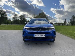 Синий Опель Mokka 2022 в Огре, объемом двигателя 1.20 л и пробегом 40 тыс. км за 13950 €, фото 9 на AUTOMOTO.COM.LV