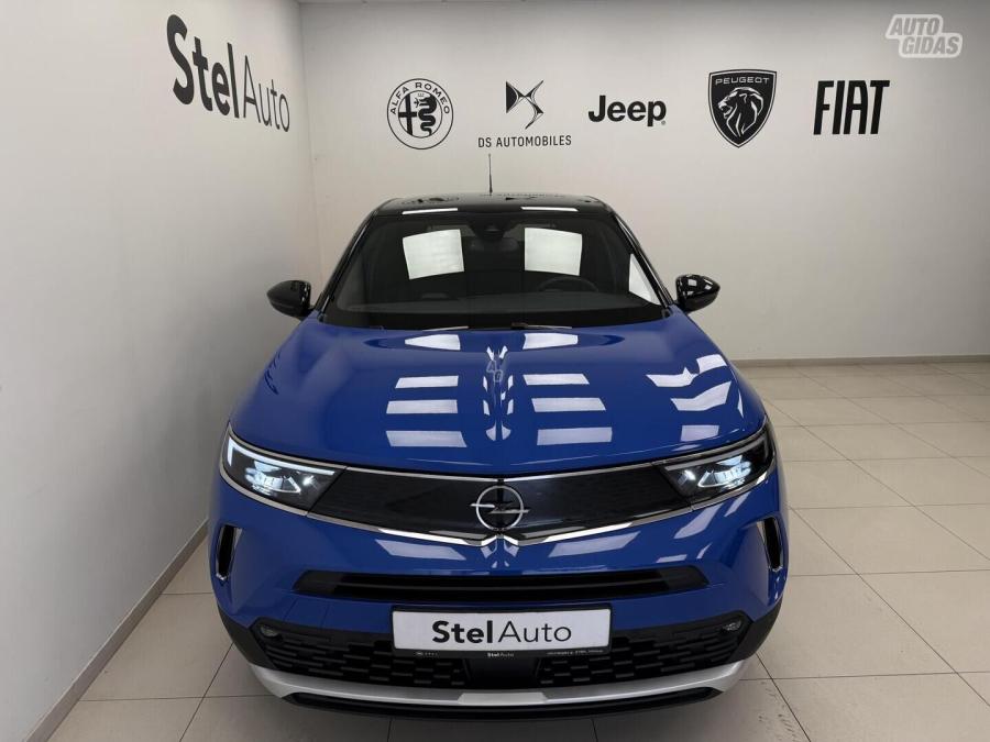 Zils Opel Mokka 2022 Viļņa, ar dzinēja tilpumu 1.20 L un nobraukumu 52 tūkst. km par 16900 €, foto 4 vietnē AUTOMOTO.COM.LV