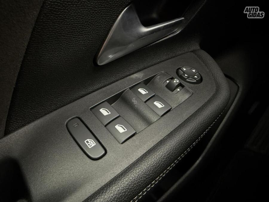 Zils Opel Mokka 2022 Viļņa, ar dzinēja tilpumu 1.20 L un nobraukumu 52 tūkst. km par 16900 €, foto 12 vietnē AUTOMOTO.COM.LV