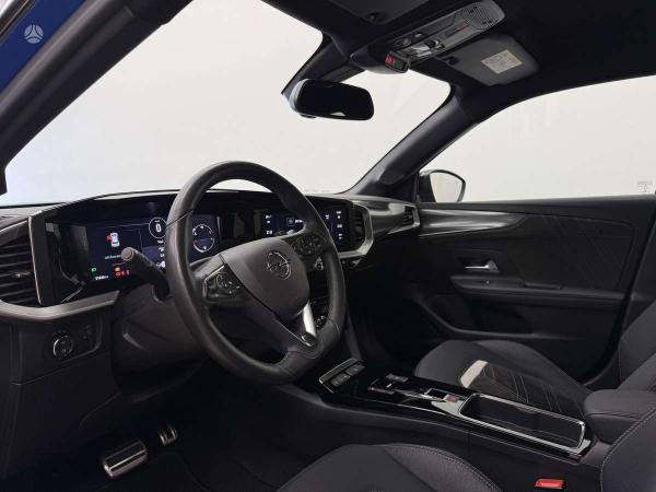 Blue Opel Mokka 2022 in Vilnius, with an engine capacity of 1.20 L and mileage of 52 thousand km for 16900 €, photo 10 on AUTOMOTO.COM.LV