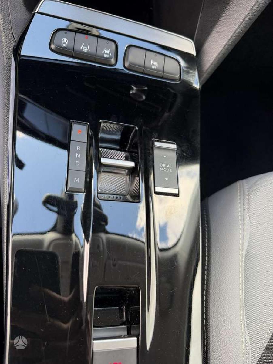 Zils Opel Mokka 2023 Marijampole, ar dzinēja tilpumu 1.20 L un nobraukumu 105 tūkst. km par 14762 €, foto 32 vietnē AUTOMOTO.COM.LV