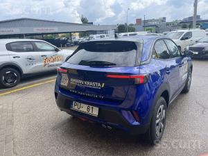 Blue Opel Mokka 2025 in Riga, with an engine capacity of 1.20 L and mileage of 13 thousand km for 23000 €, photo 5 on AUTOMOTO.COM.LV